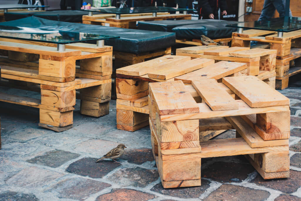 DIY: Gartenmöbel aus Paletten – jetzt wird´s gemütlich - Samenhaus ...